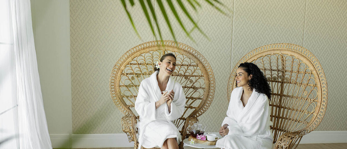 The 5 Benefits of Spa And Beauty Treatments For You And Your Bridal Party